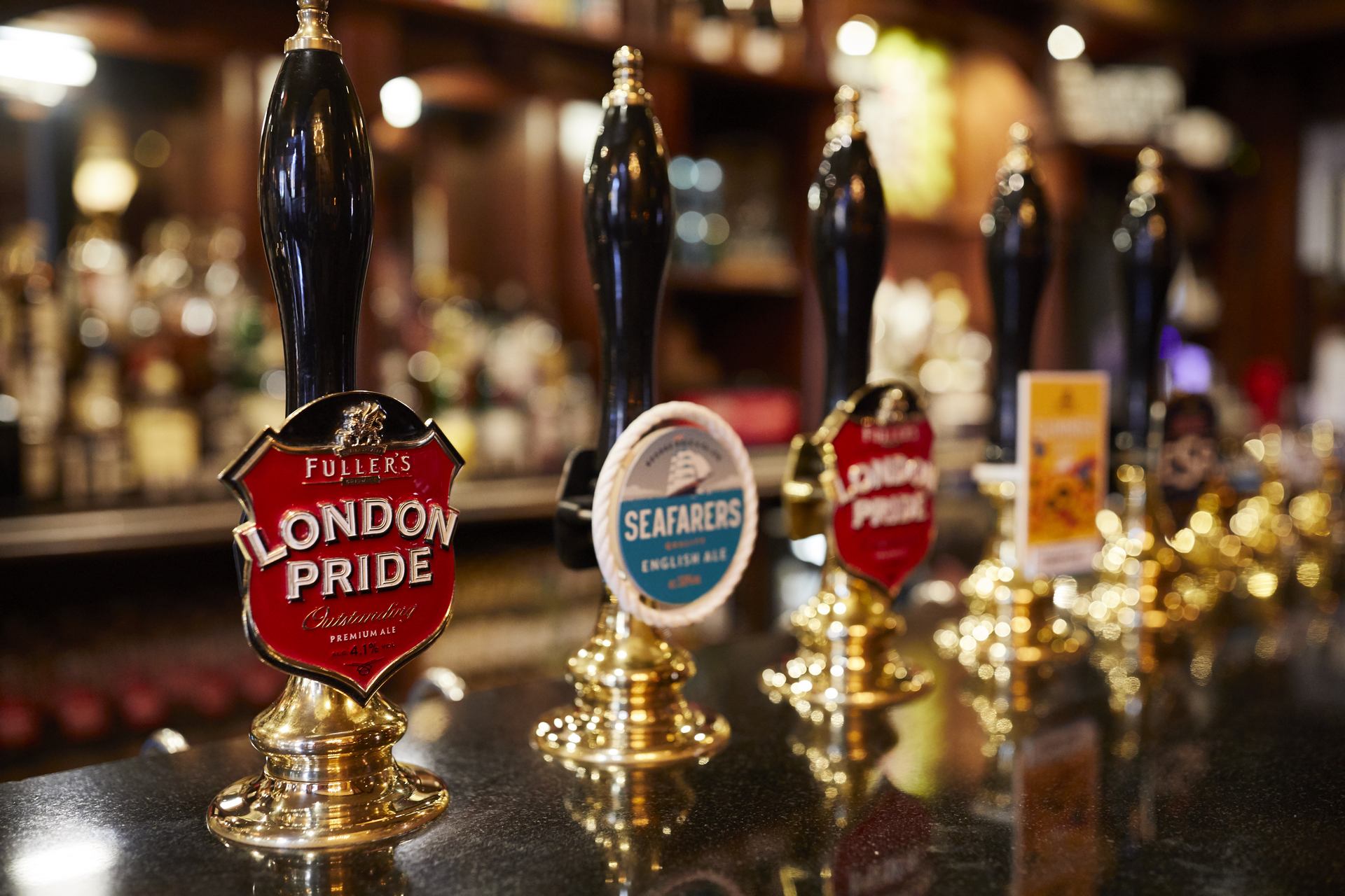 The Jugged Hare - Fuller's Pub and Restaurant in Victoria