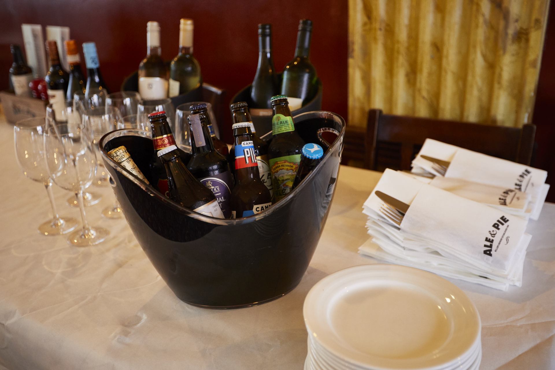 The Jugged Hare - Fuller's Pub and Restaurant in Victoria